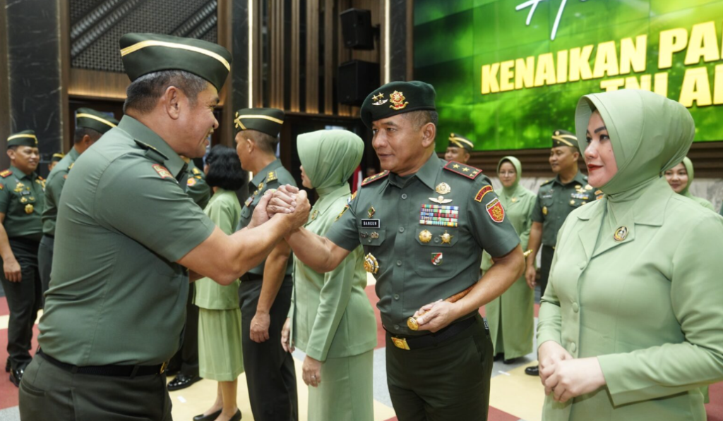 Kasad Terima Laporan Korps Kenaikan Pangkat 15 Pati TNI AD – PPAD